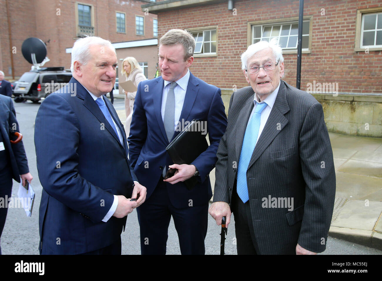 Former Taoiseach Mr Bertie Ahern joins SDLP's Seamus Mallon at Queen's ...