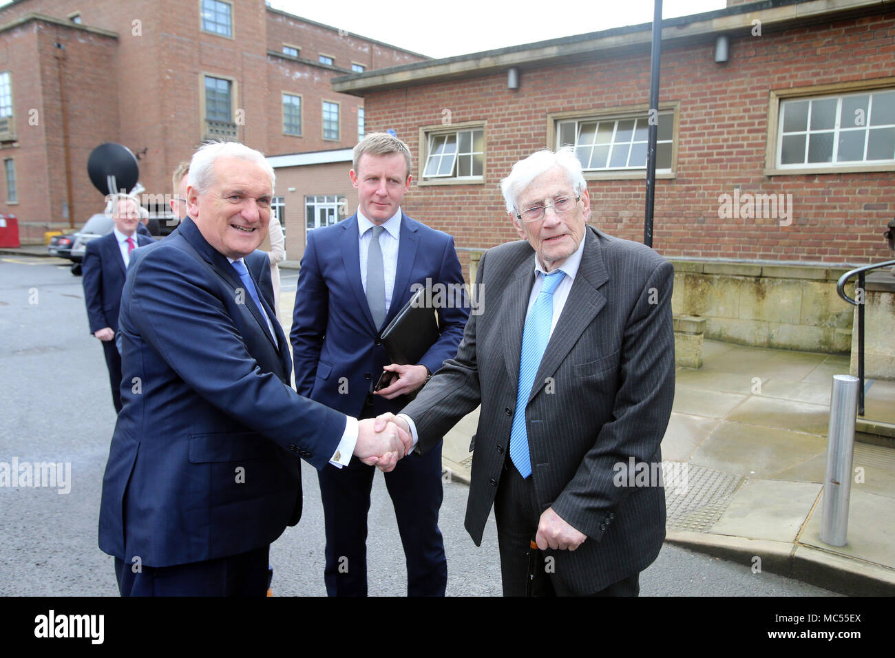 Former Taoiseach Mr Bertie Ahern joins SDLP's Seamus Mallon at Queen's ...