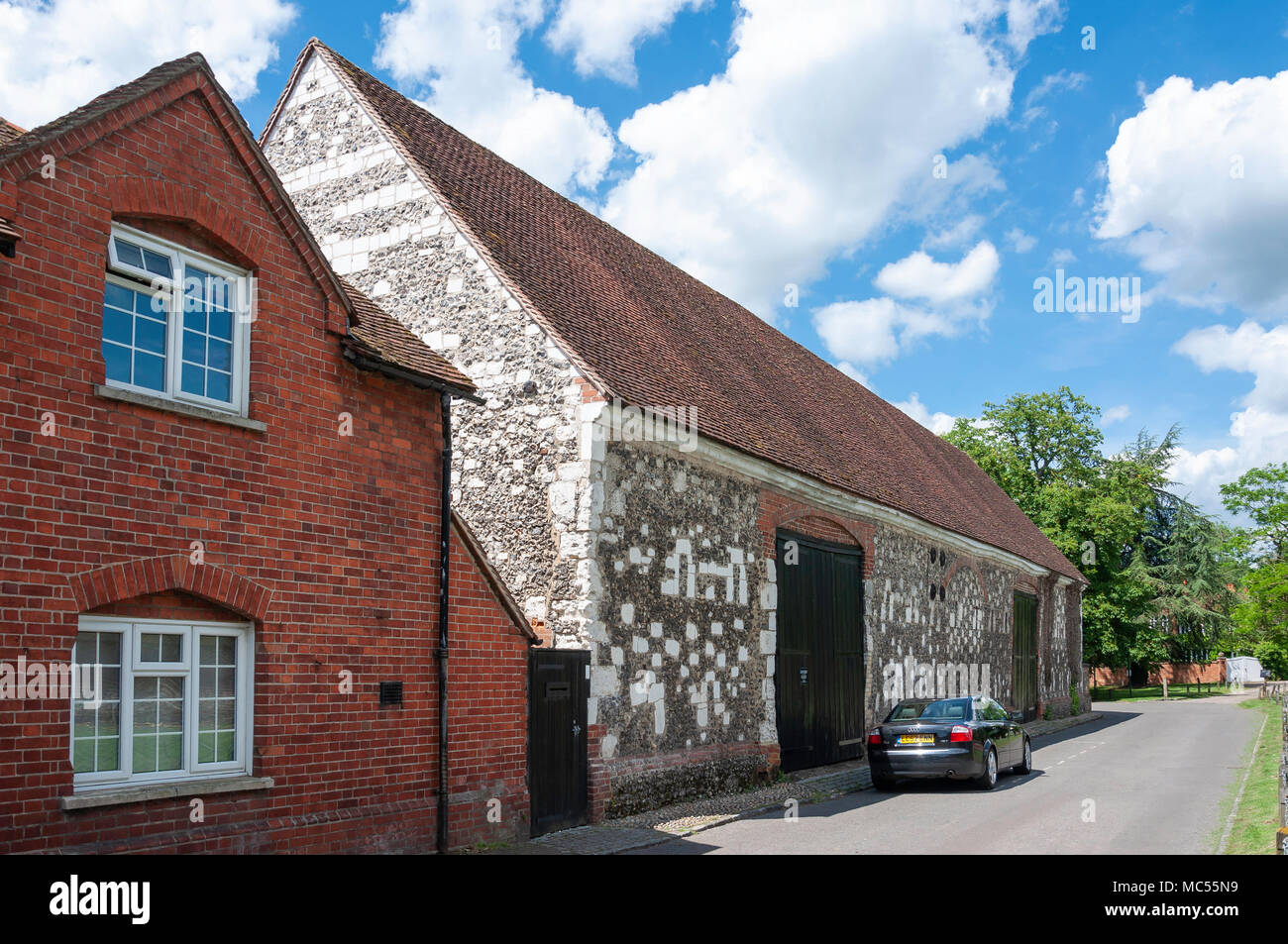 High barn heritage hi-res stock photography and images - Alamy