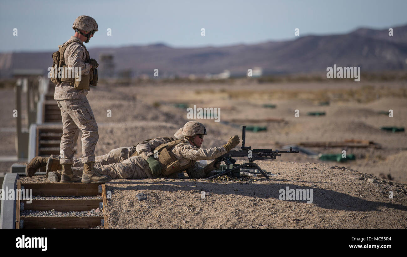 U.S. Marines with Bravo Battery, 2nd Low Altitude Air Defense (LAAD ...