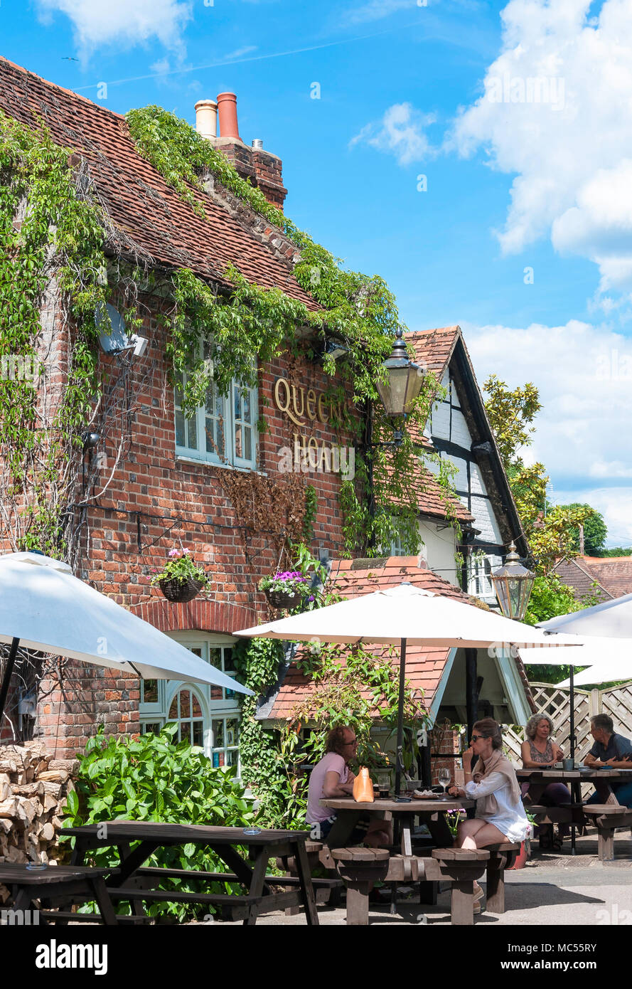 Little marlow hi-res stock photography and images - Alamy