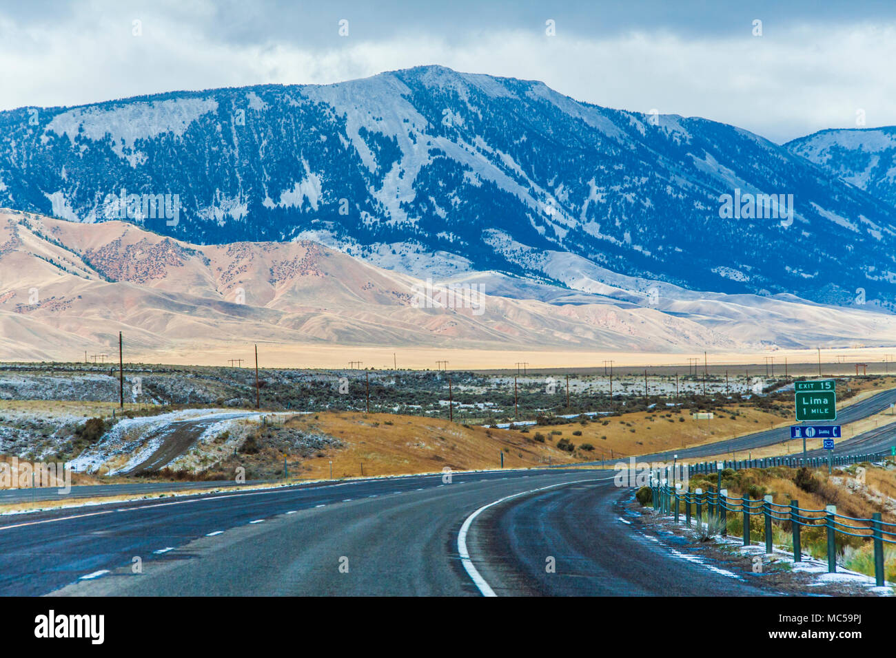Pioneer mountains scenic byway montana hi-res stock photography and ...