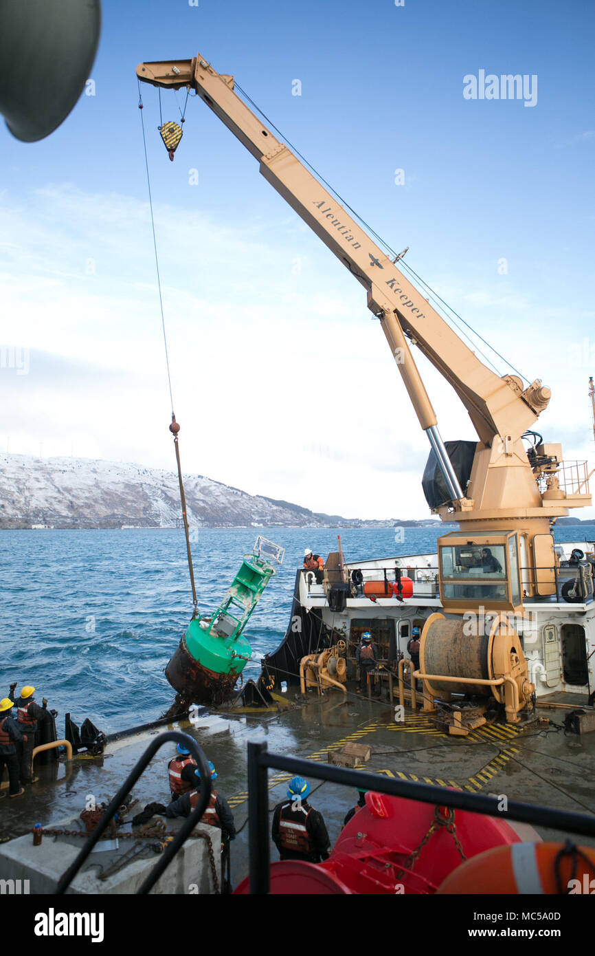 Buoy maintenance hi-res stock photography and images - Alamy