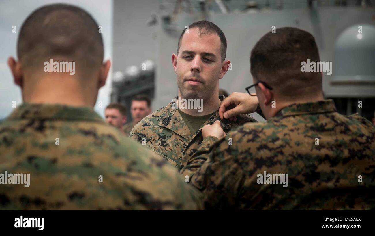 (180102-M-DJ953-0052) U.S. 7TH FLEET AREA OF OPERATIONS (Jan. 2, 2018 ...