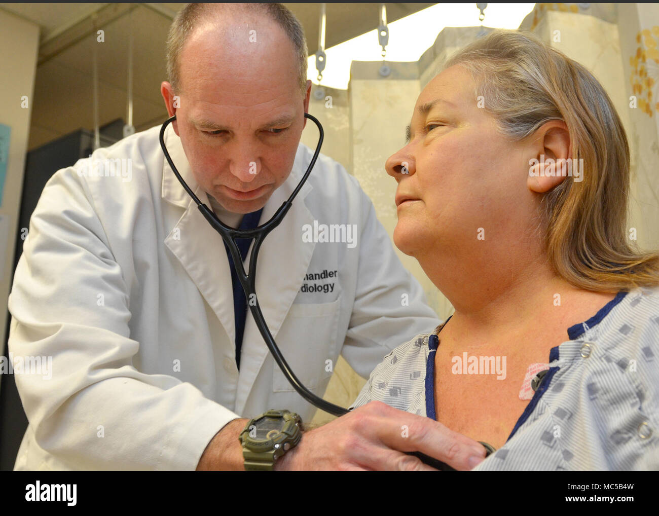 JACKSONVILLE, Fla. (Jan. 26, 2018) Cmdr. Jerry Chandler, a cardiologist ...