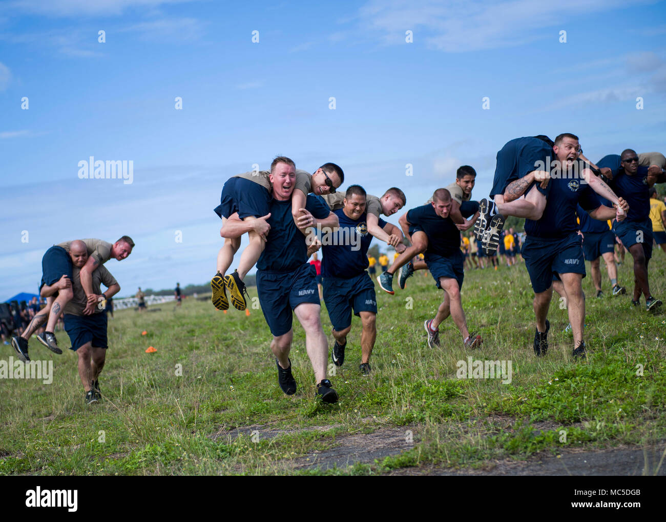 180403-N-NU281-0188 PEARL HARBOR (April 03, 2018) Hawaii-area chief ...