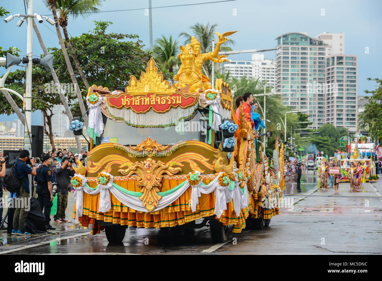 Pattaya, Thailand - November 19, 2017: The Sanctuary of Truth parade ...