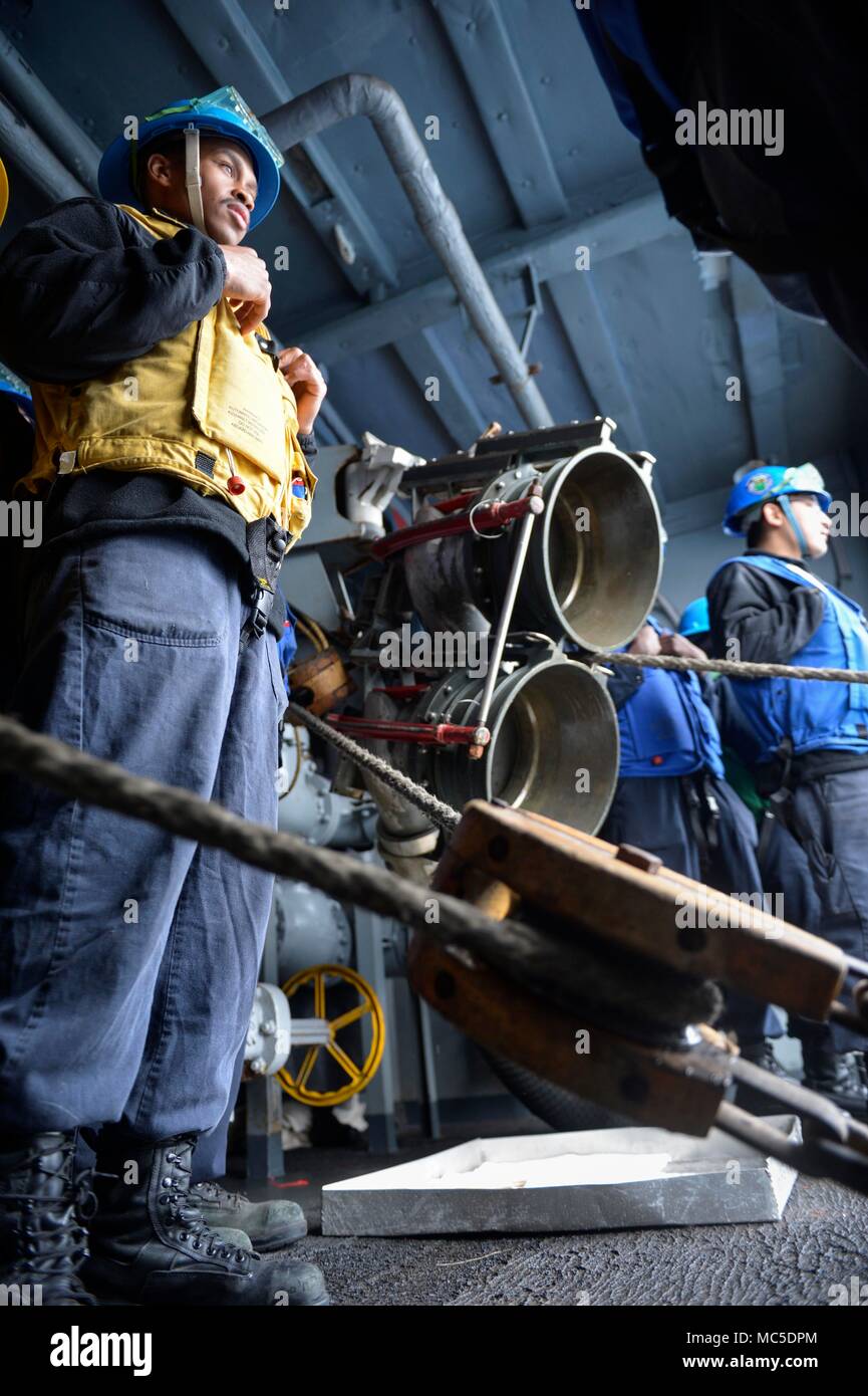 180401-N-AT135-078 PACIFIC OCEAN (April 1, 2018) Boatswain’s Mate 2nd ...