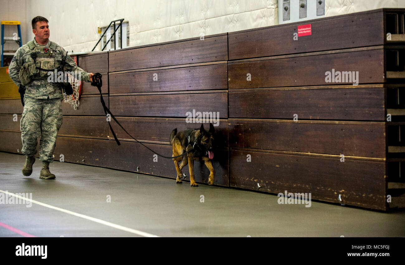 Mwd section hi-res stock photography and images - Alamy