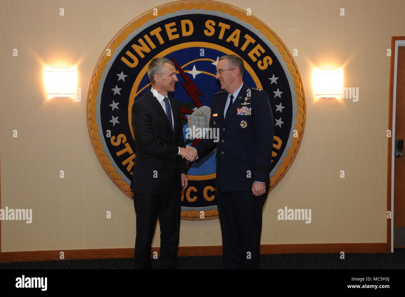 Gen john hyten hi-res stock photography and images - Alamy