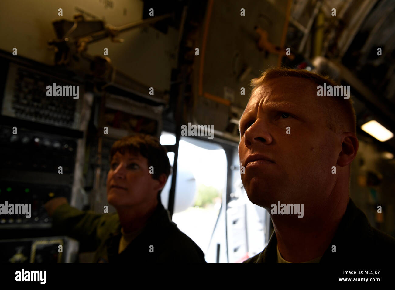 145th air refueling squadron hi-res stock photography and images - Alamy