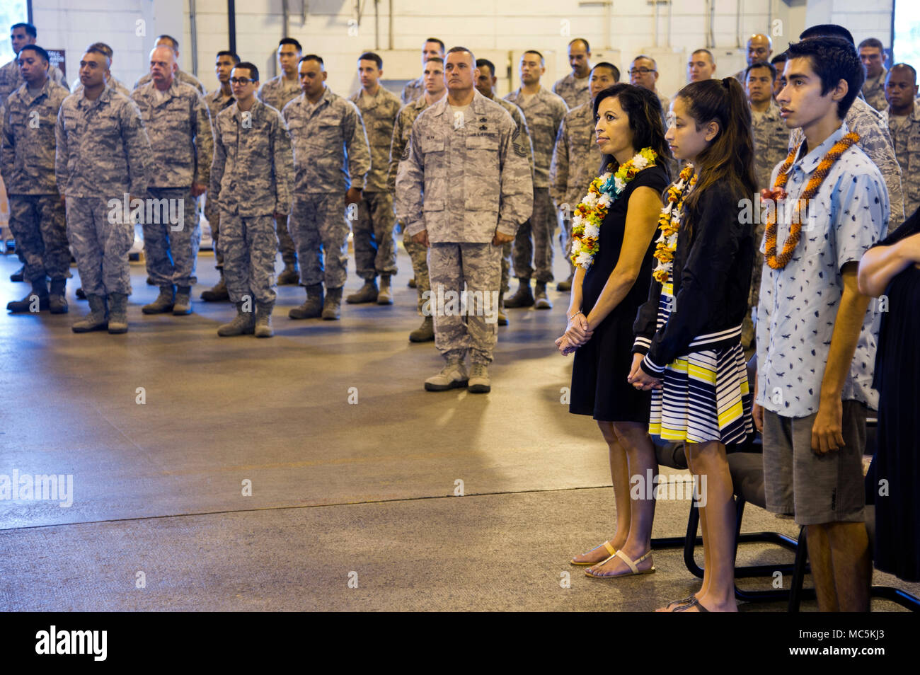 The family of U.S. Air Force Maj. Kenneth Ruggles Jr., which include ...