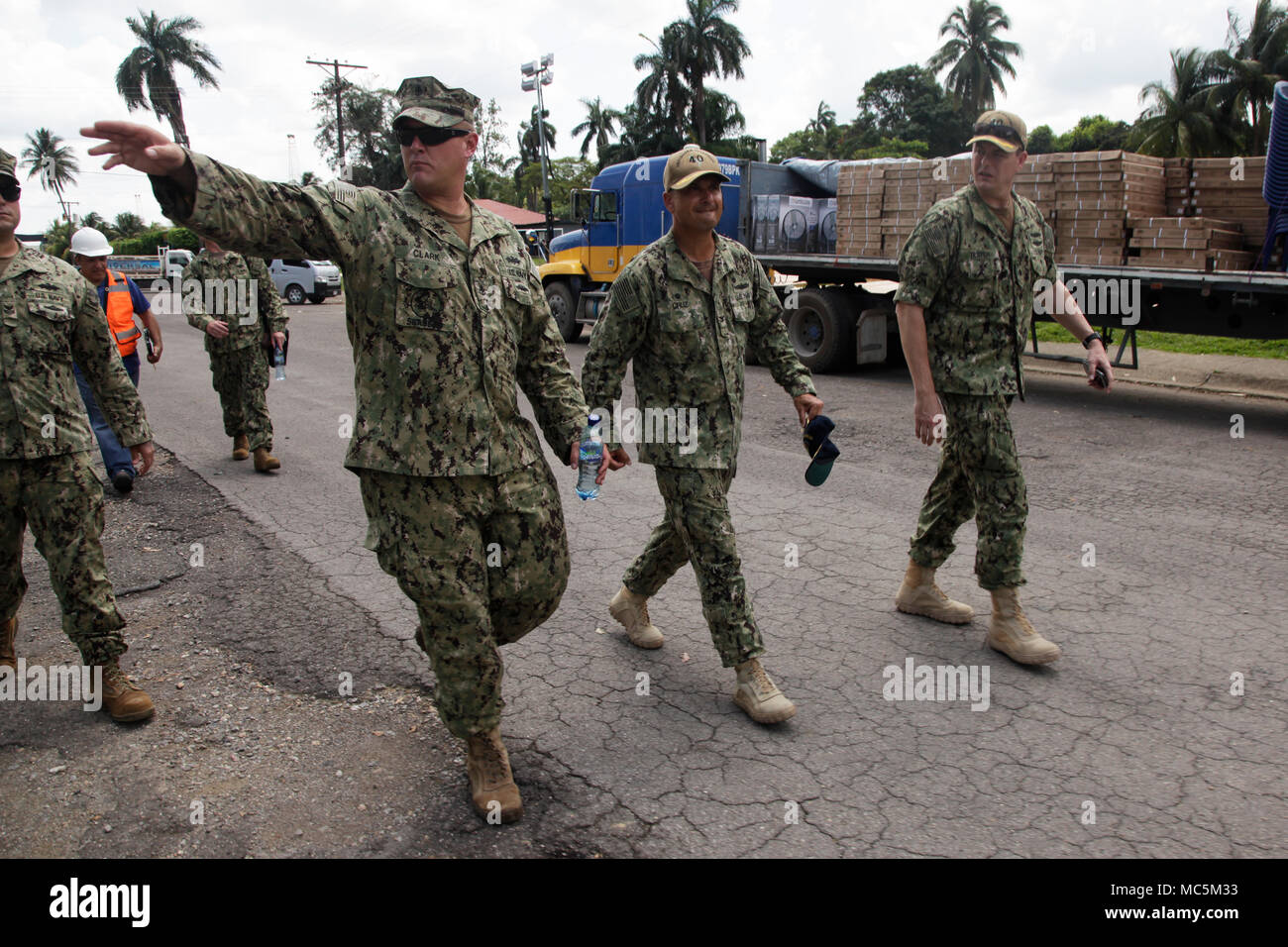 Comando naval hi-res stock photography and images - Alamy
