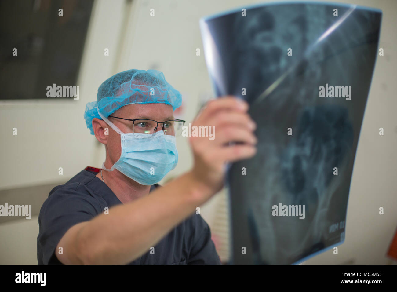 Hospital De Puerto Barrios High Resolution Stock Photography and Images ...