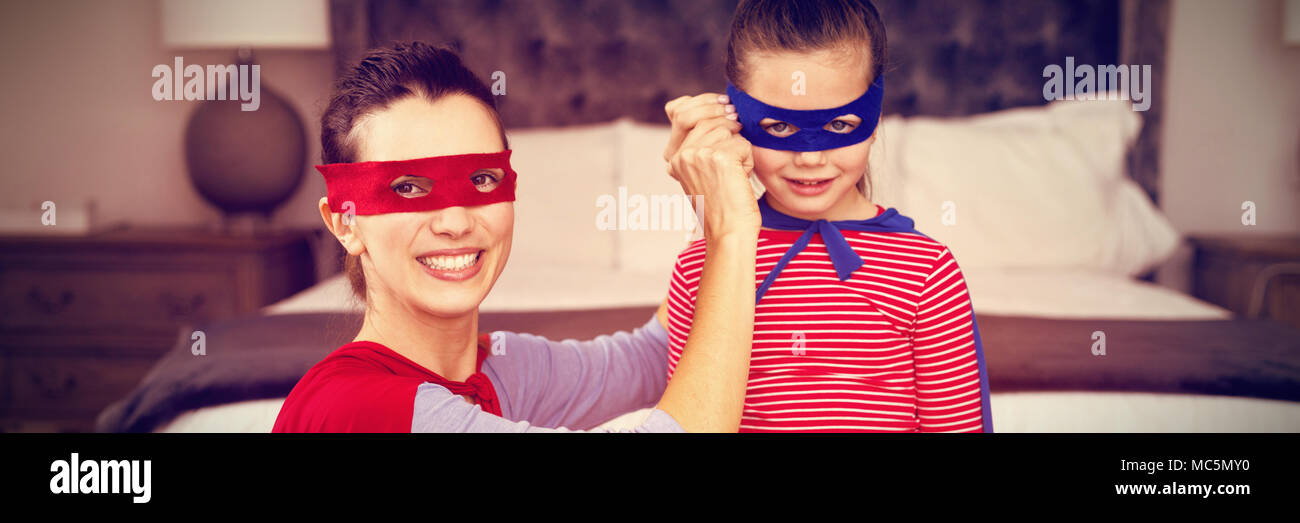 Disguised camera hi-res stock photography and images - Alamy