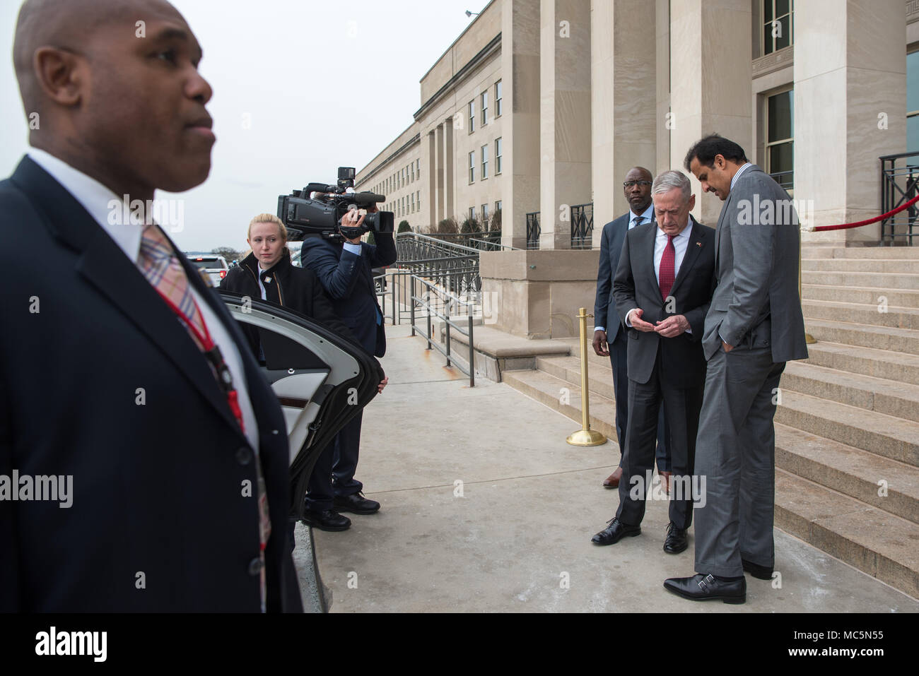 Defense Secretary James N. Mattis meets with Qatari Emir Tamim bin ...