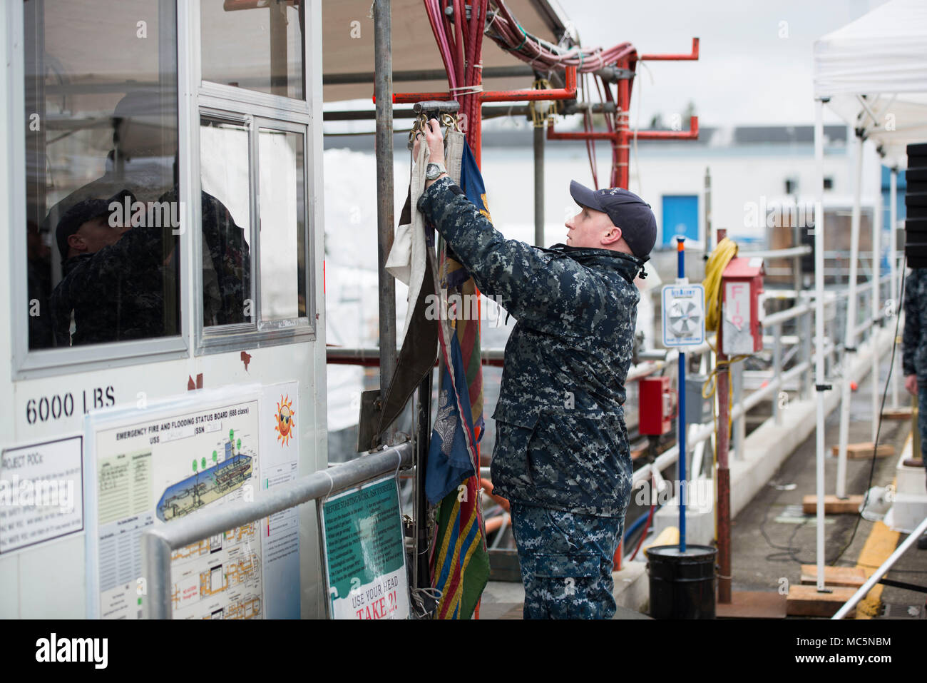BREMERTON, Wash. (April 4, 2018) Electronics Technician (Navigation ...