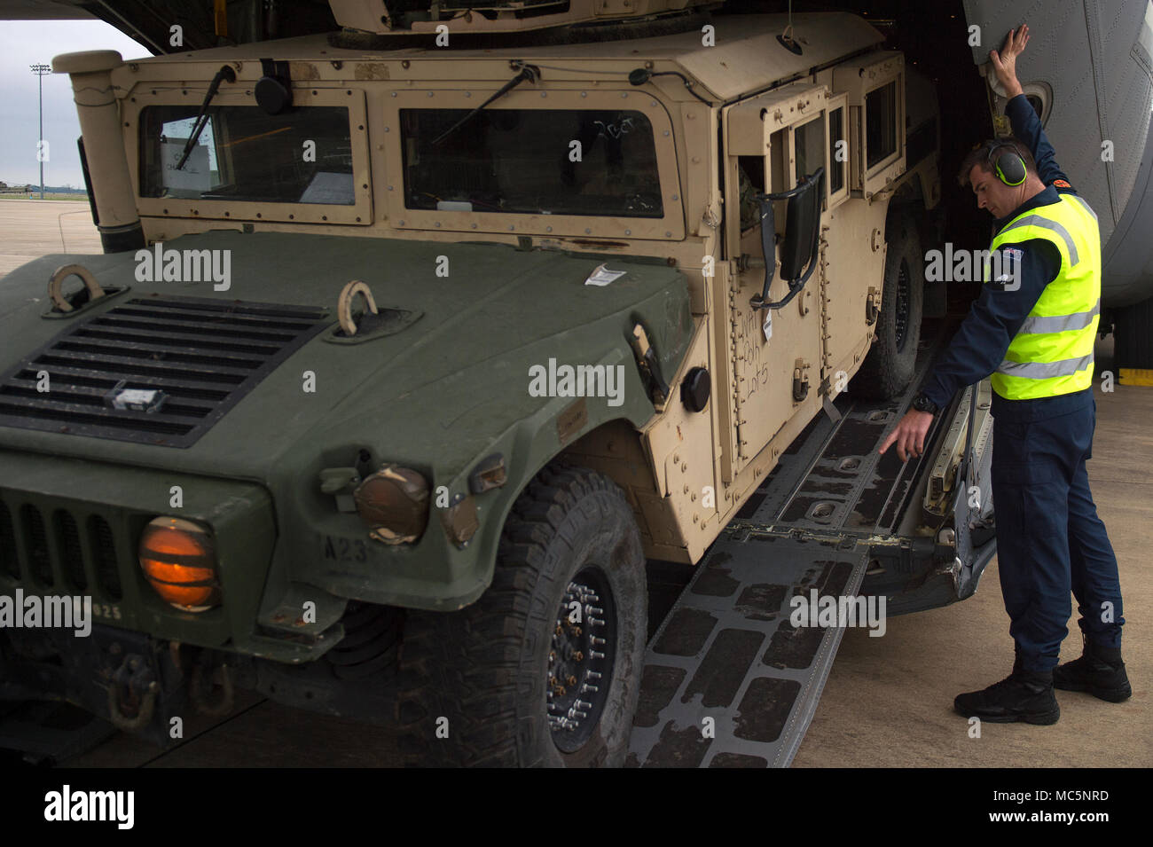Humvee Tattoos Humvee American Flag Military Vehicle Hmmwv Front