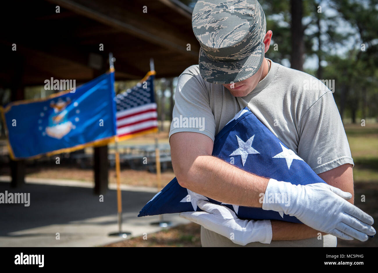 Flag folding procedure hi-res stock photography and images - Alamy