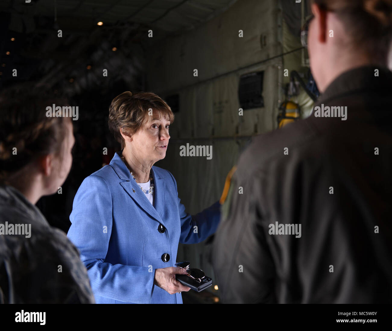 Eileen collins air force hi-res stock photography and images - Alamy