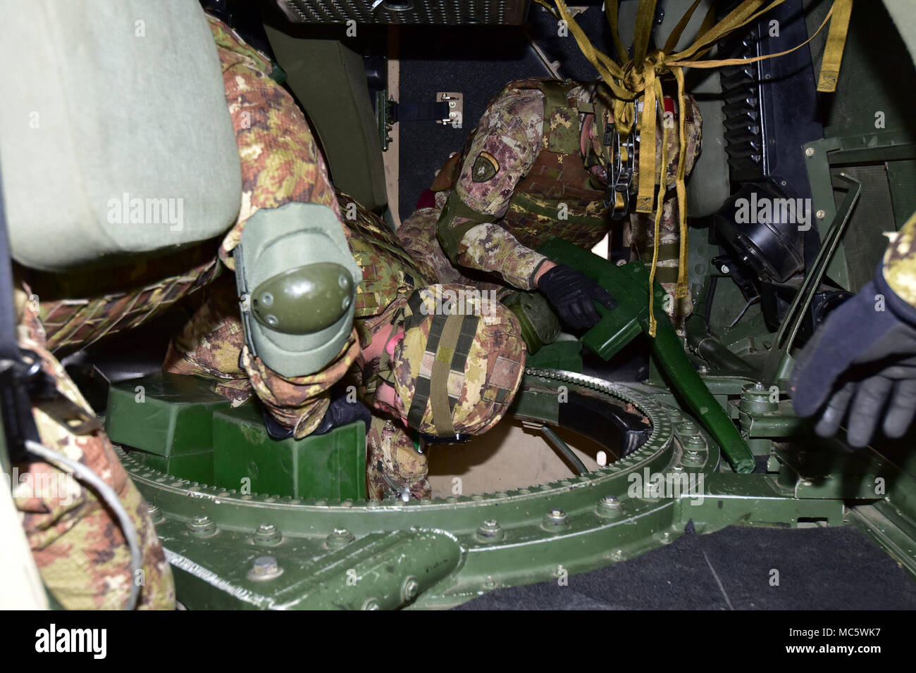 Hmmwv egress assistance training hi-res stock photography and images ...
