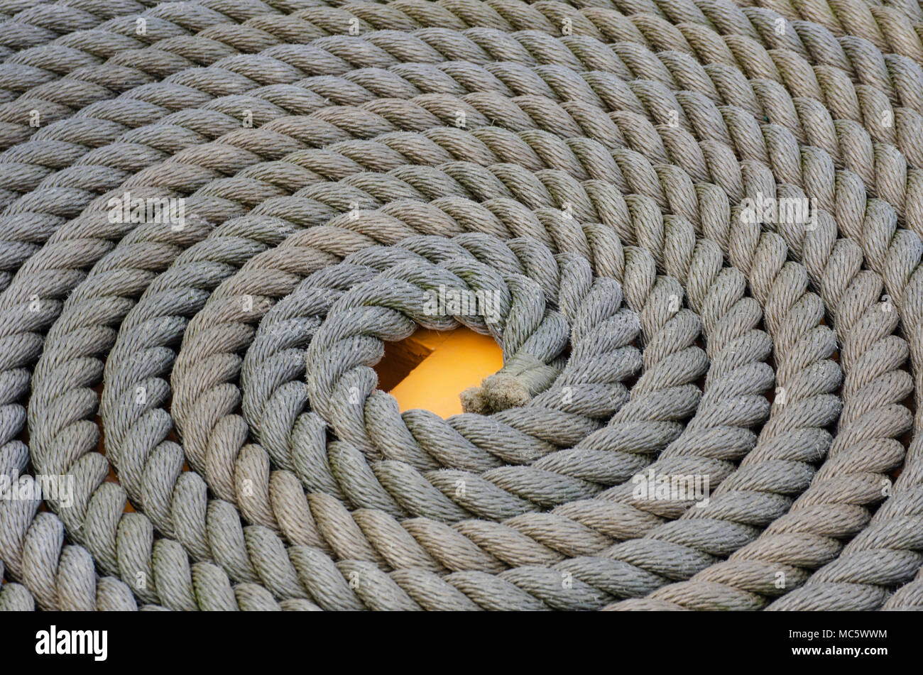 Naval rope hi-res stock photography and images - Alamy