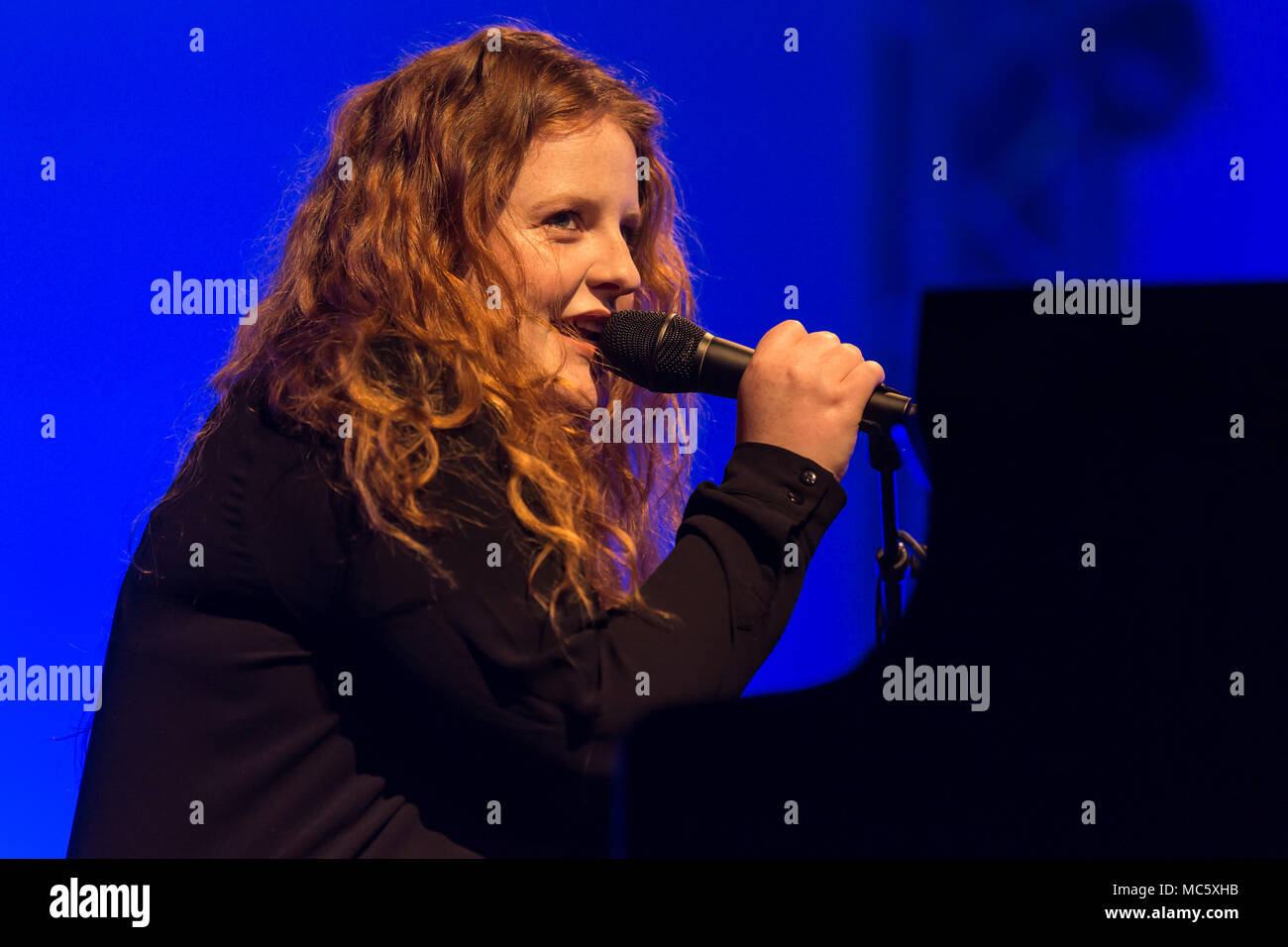 The British singer and songwriter Frances live at the Blue Balls ...