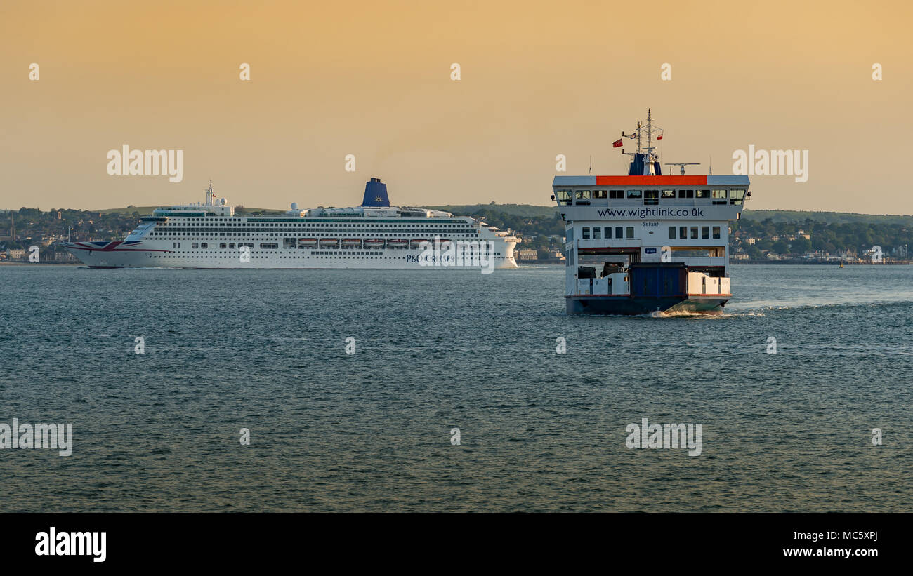 Wightlink Ferry & P&O Cruise Ship in the Solent - UK Stock Photo - Alamy