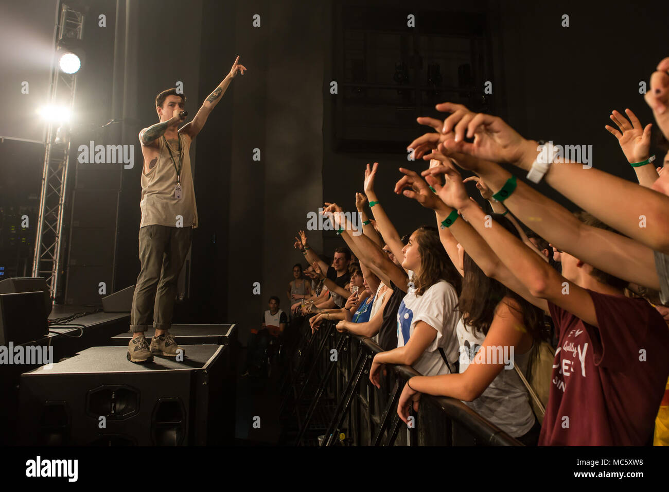 The Swiss Hip Hop Formation 2041 with Mimiks, Emm, Marash and Dave live ...