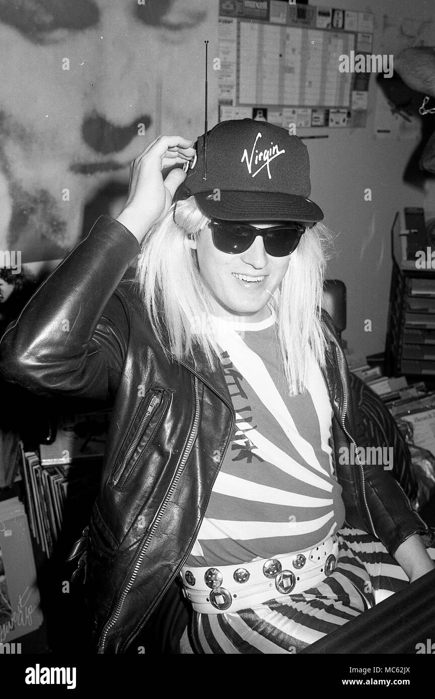 'Bad News' Spoof rock band with Ade Edmondson, Rik Mayall, Nigel Planer ...