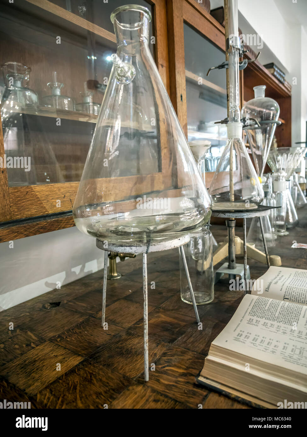 Retro style chemical classroom with flasks and chemical equipment Stock ...