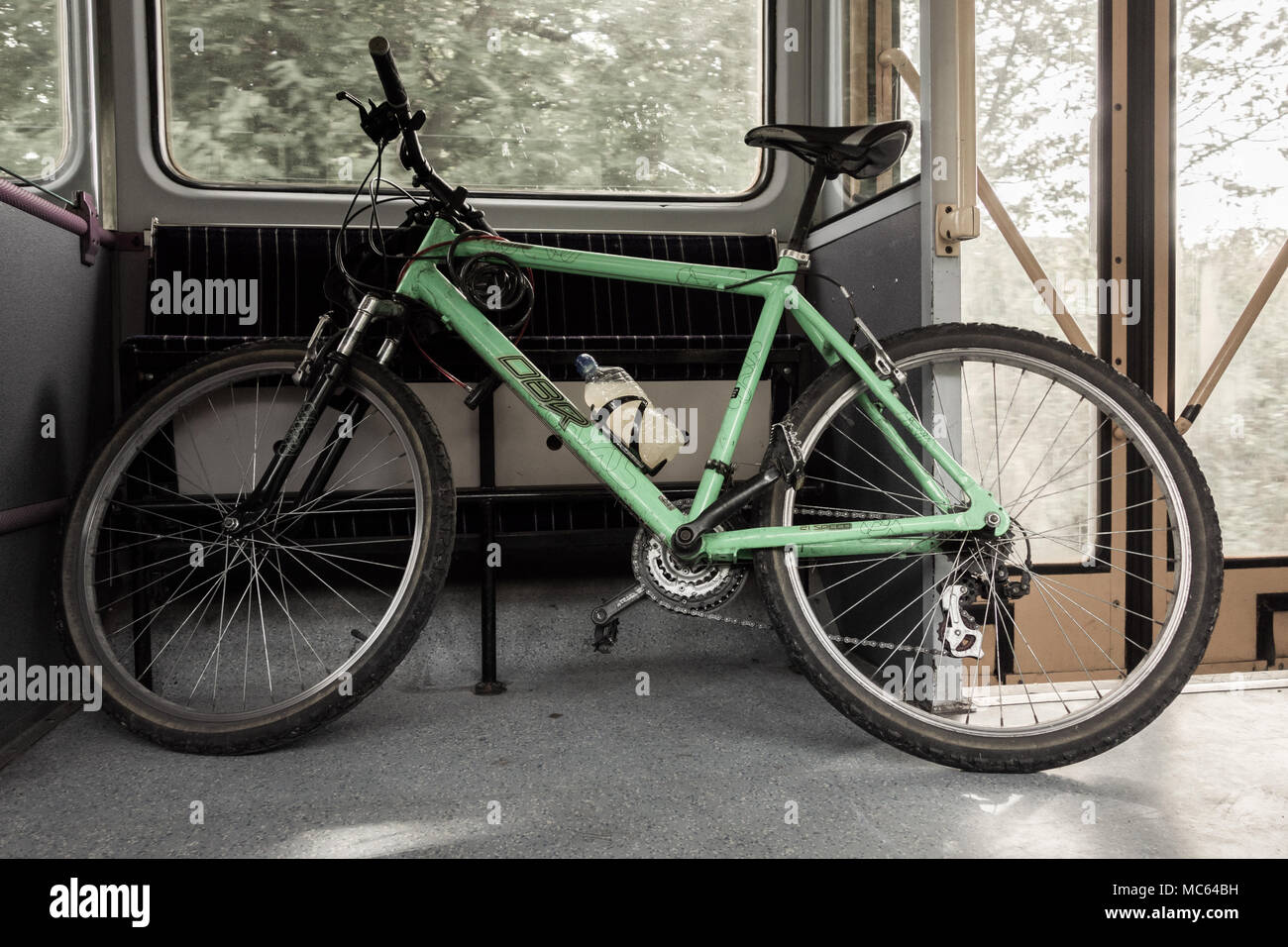 Bike train uk hi-res stock photography and images - Alamy