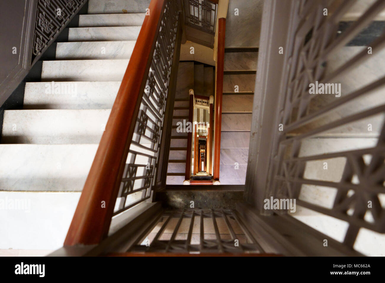 14 storey building hi-res stock photography and images - Alamy