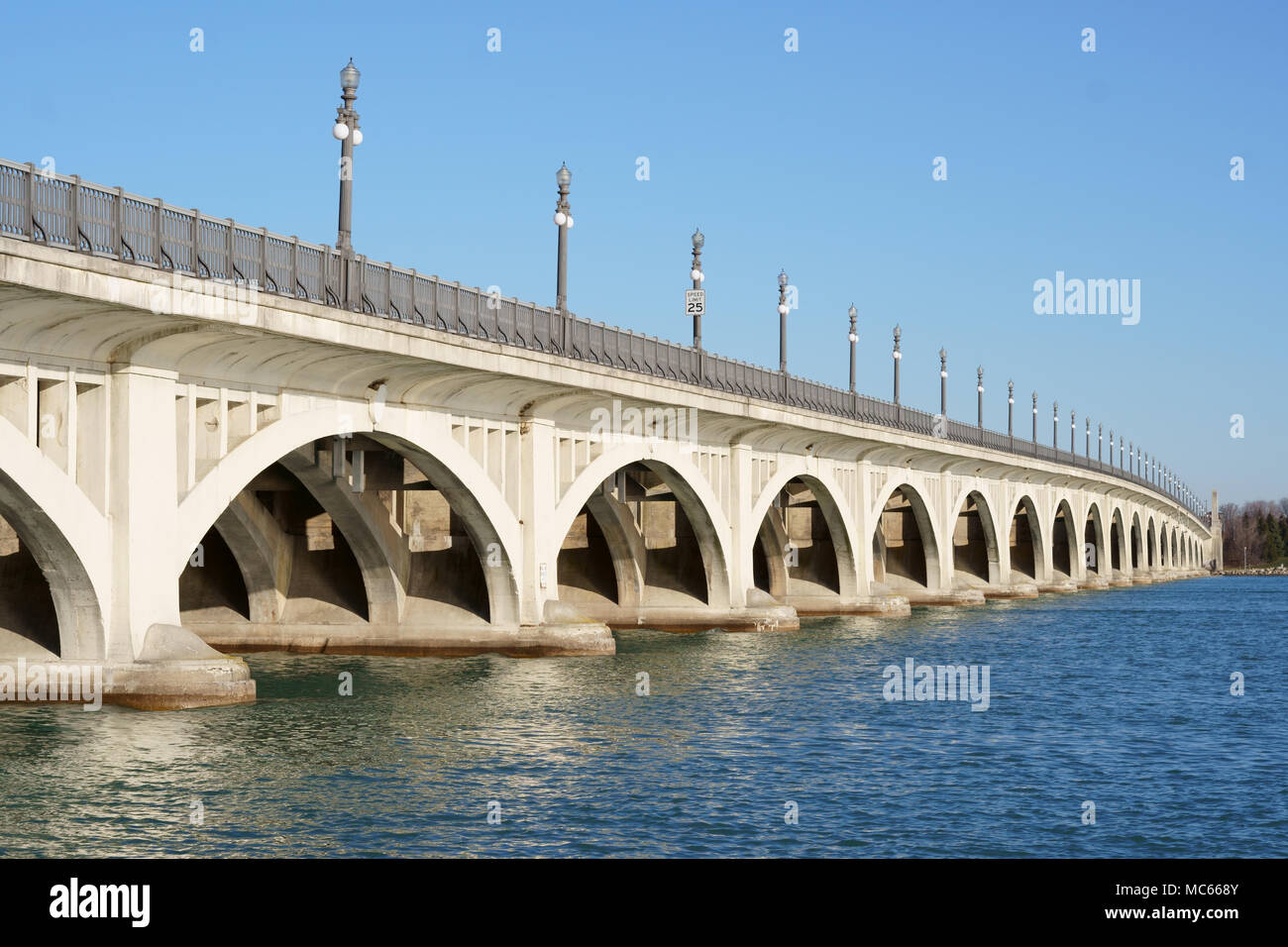 The white bridge from Detroit to Belle Isle at sunrise Stock Photo - Alamy