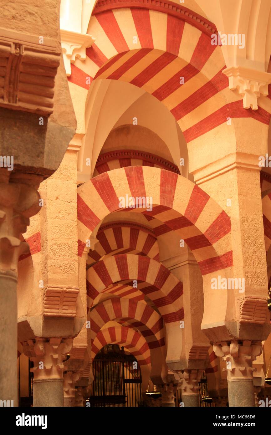 Hypostyle Hall with Red and White Arches, Mosque-Cathedral of Cordoba ...