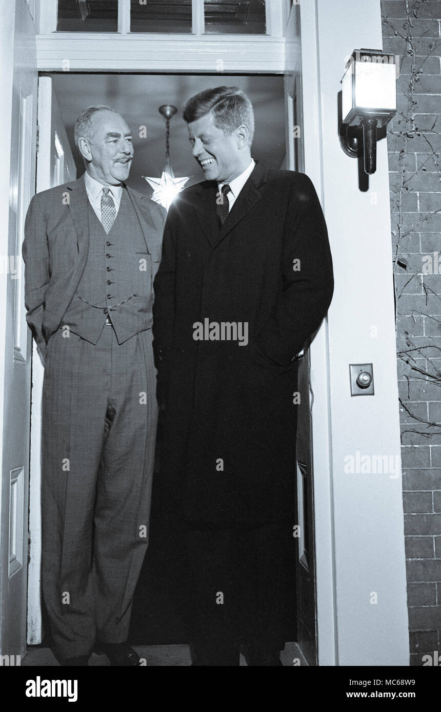 Young lee harvey oswald hi-res stock photography and images - Alamy