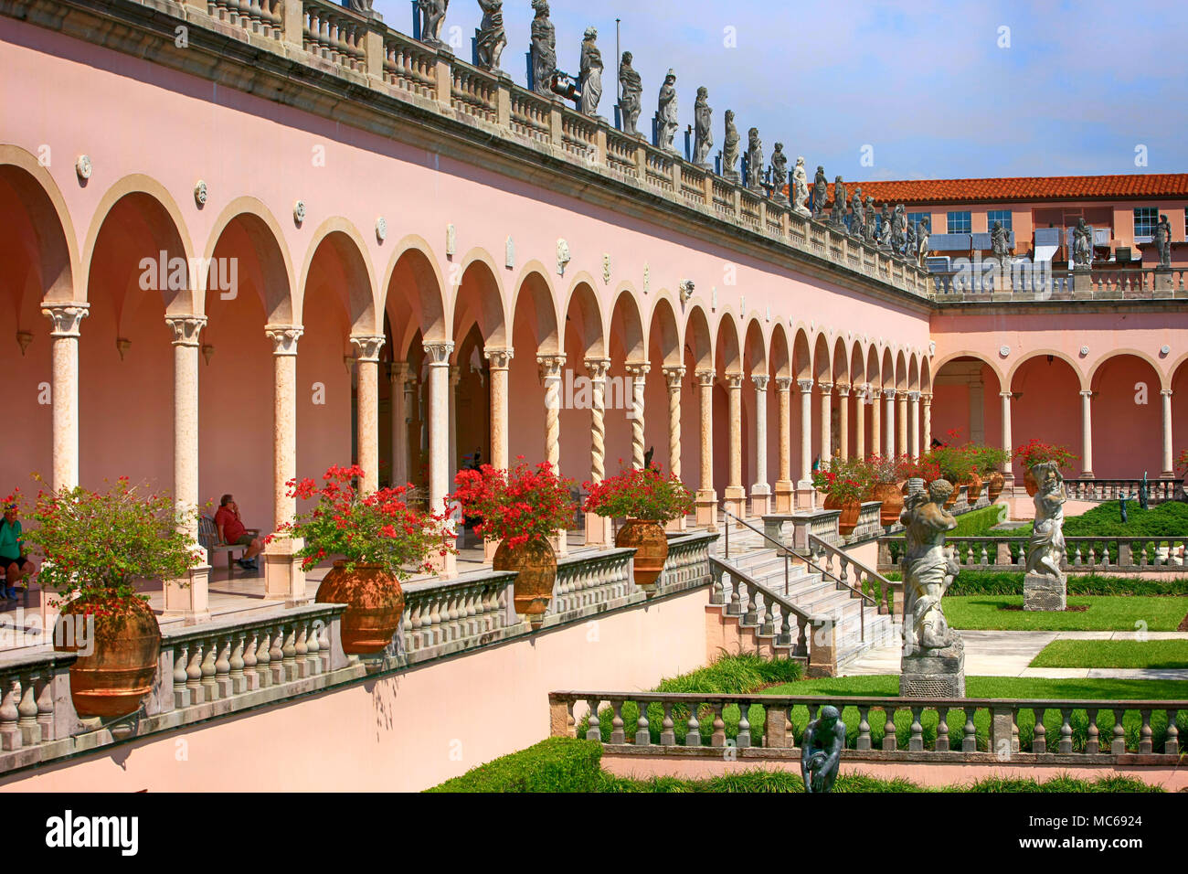 The Courtyard italian style gardens at the Ringling Museum in Sarasota ...
