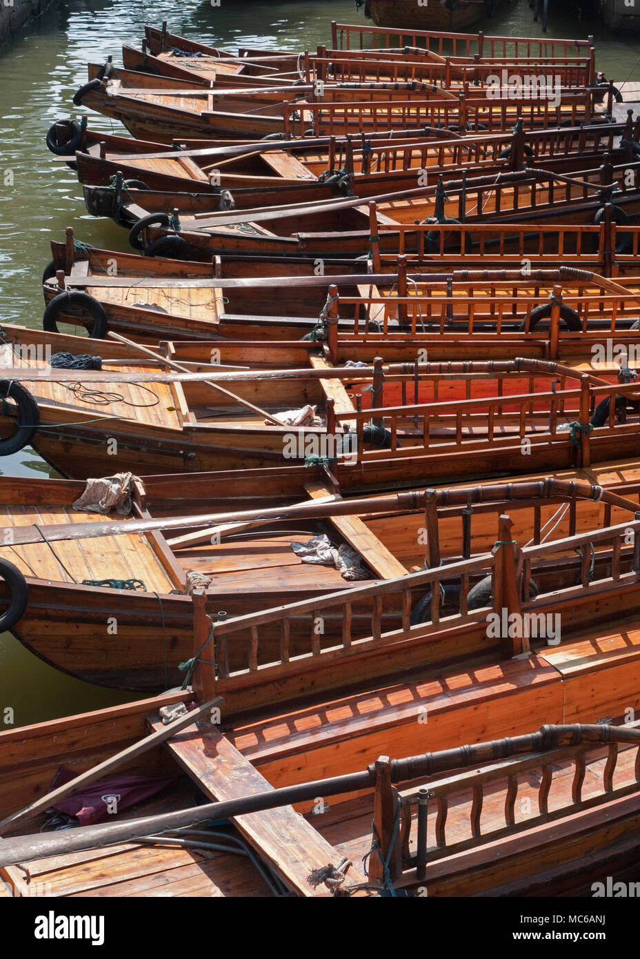 Wooden Punt High Resolution Stock Photography and Images - Alamy