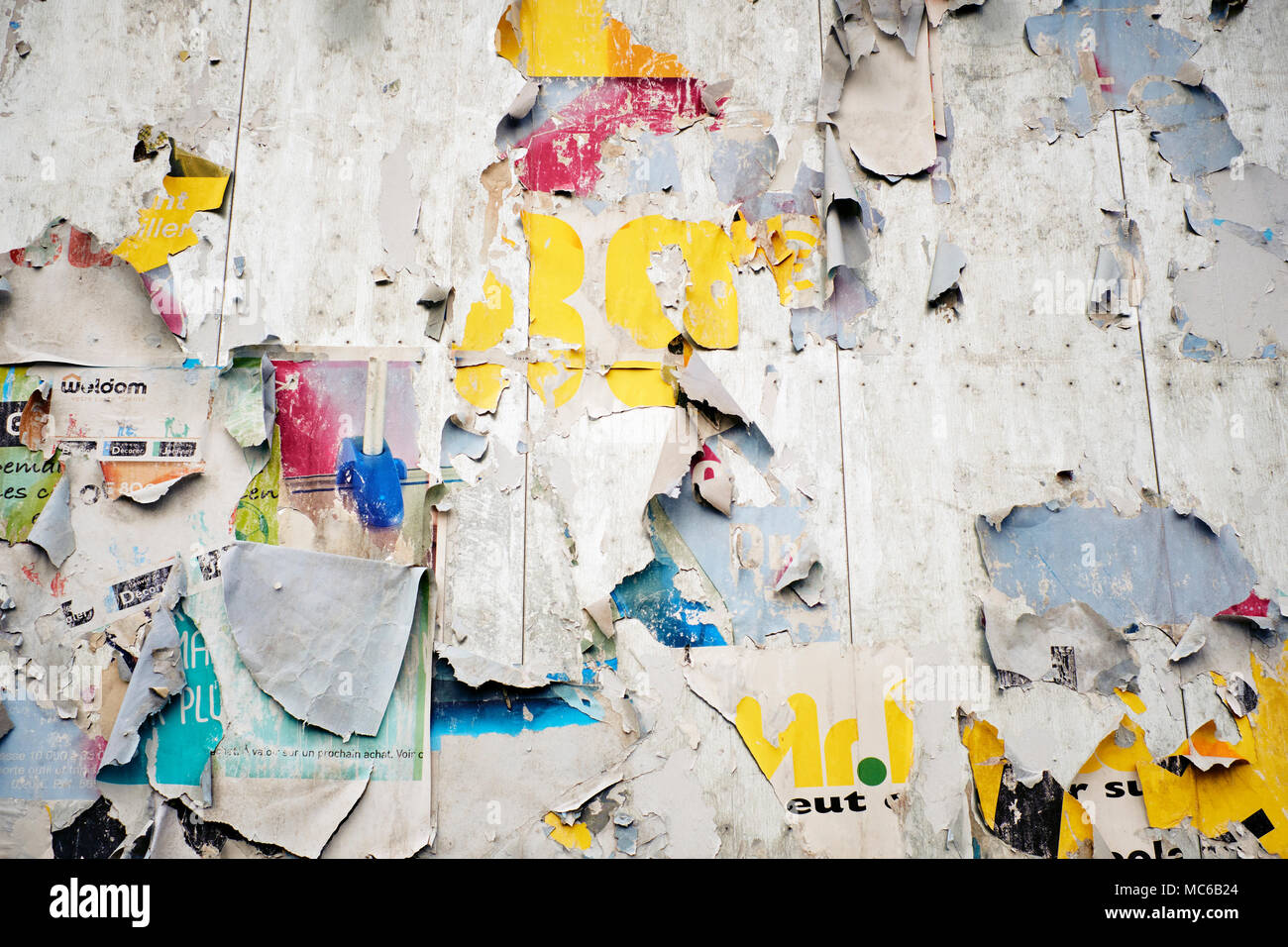 Old torn poster hi-res stock photography and images - Alamy