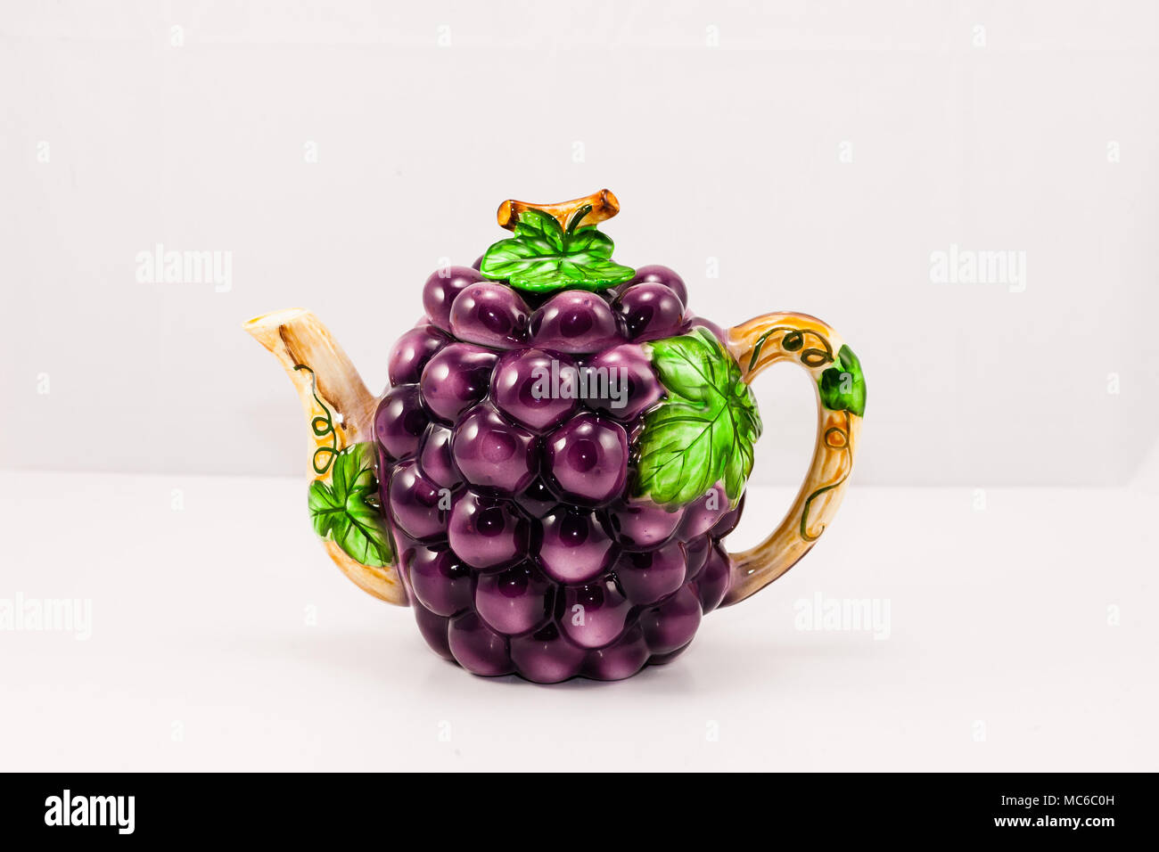 Grape Set - Teapot 1 Stock Photo - Alamy