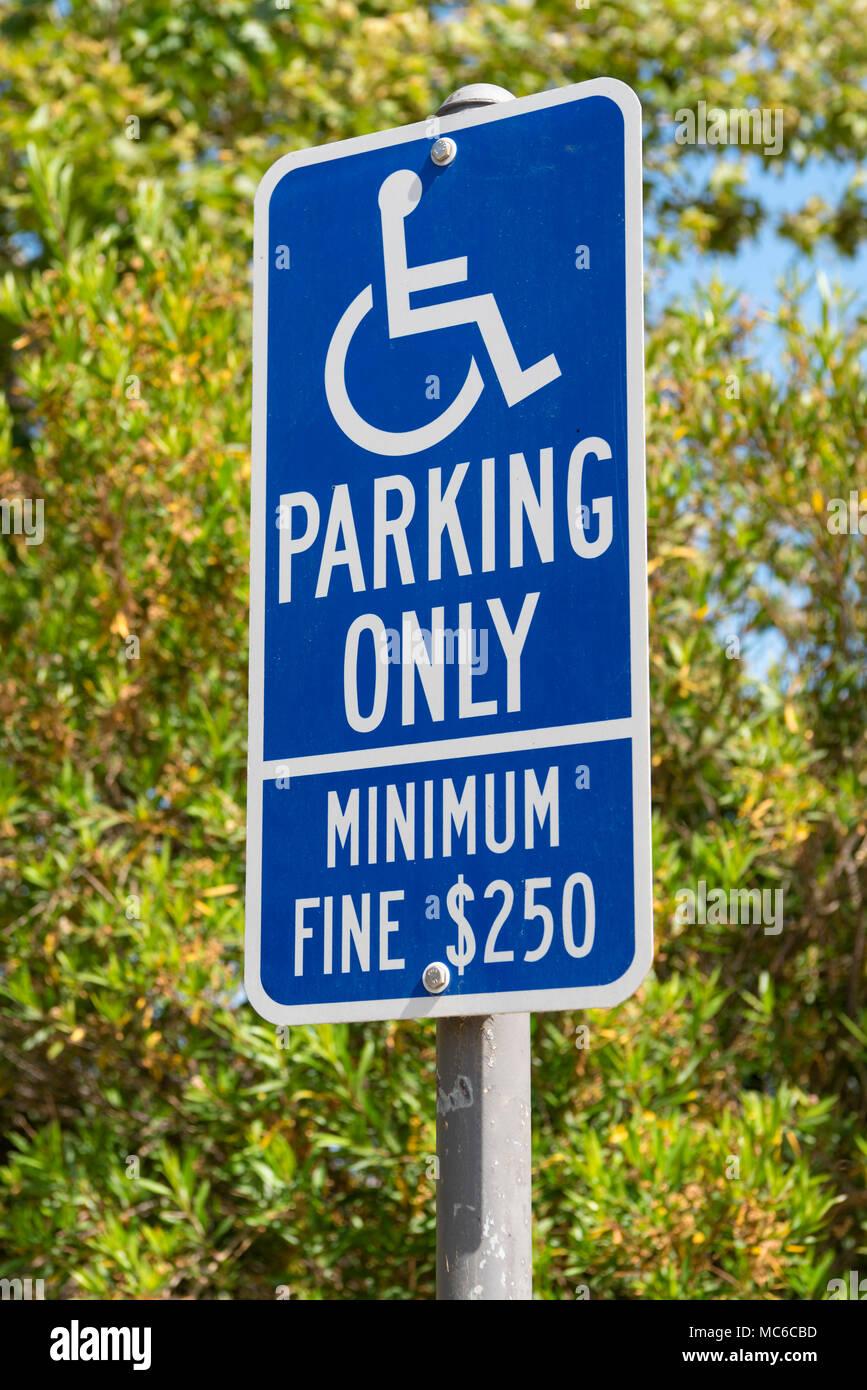 Disabled parking only sign in car park, Los Angeles Stock Photo - Alamy