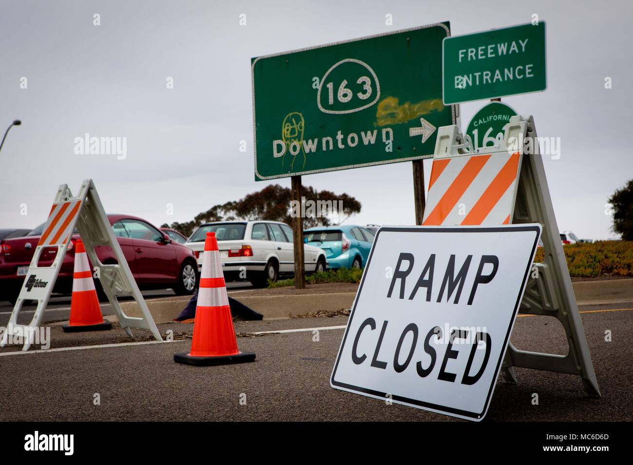 Ramp closed sign hi-res stock photography and images - Alamy
