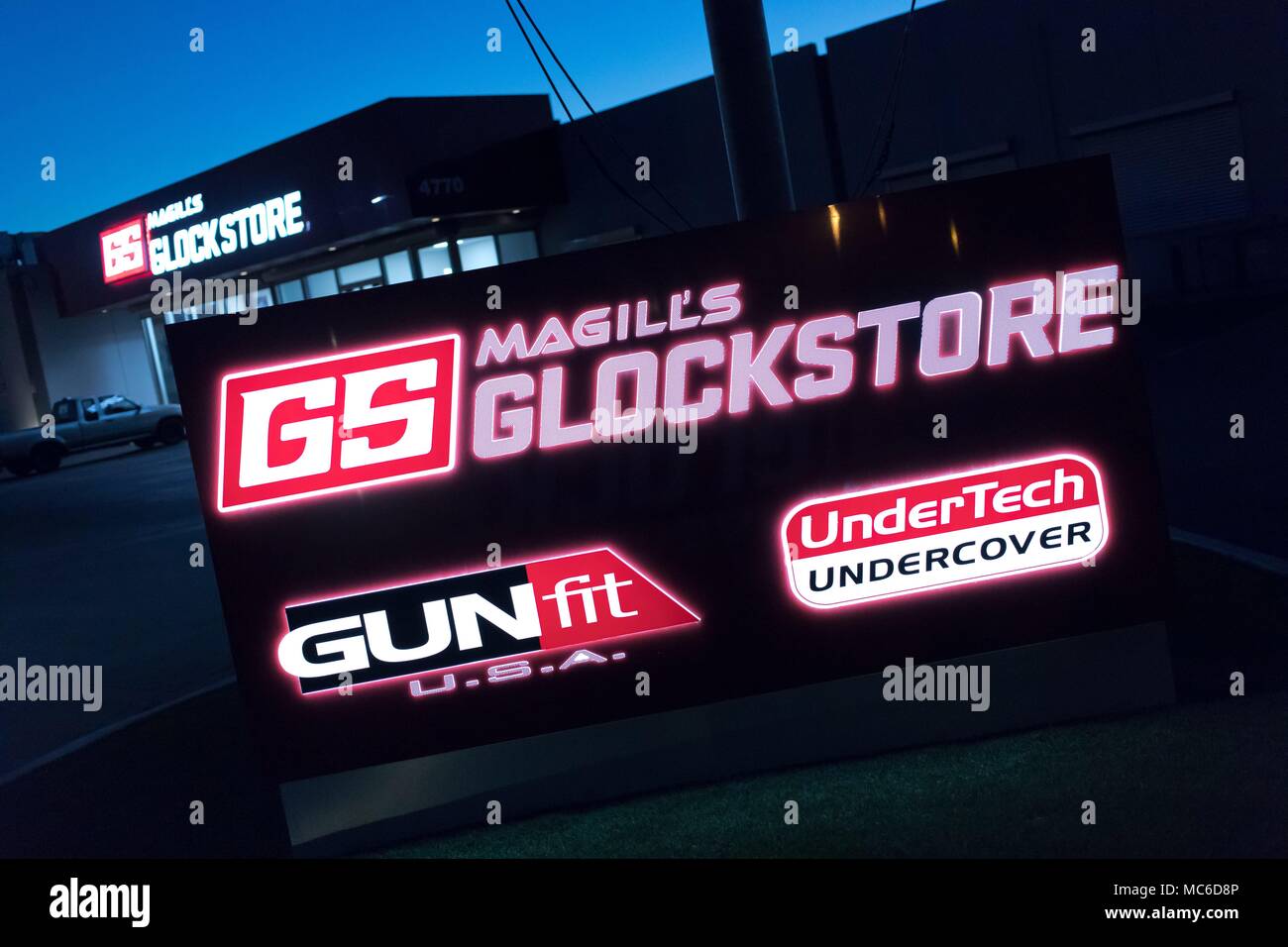 Glock pistol austria hi-res stock photography and images - Alamy