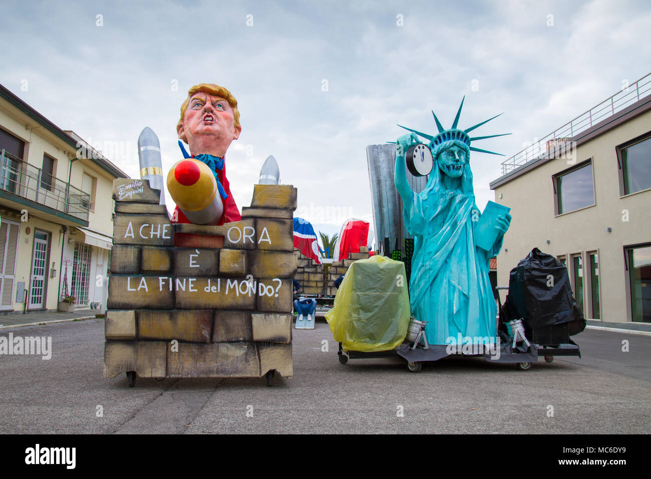 Viareggio, January 2018: Donald Trump and Statue of Liberty caricature ...