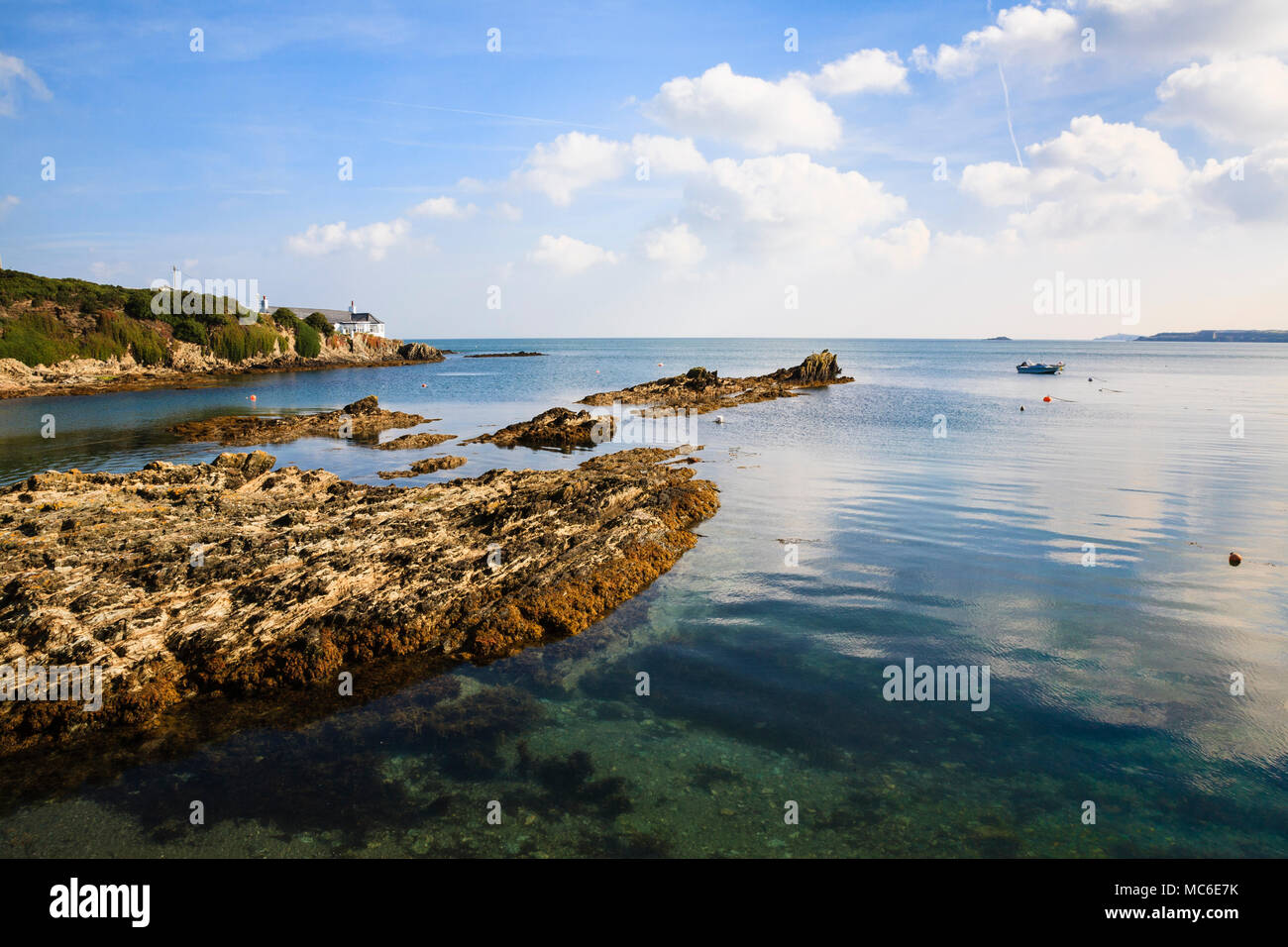 Bull bay anglesey hi-res stock photography and images - Alamy