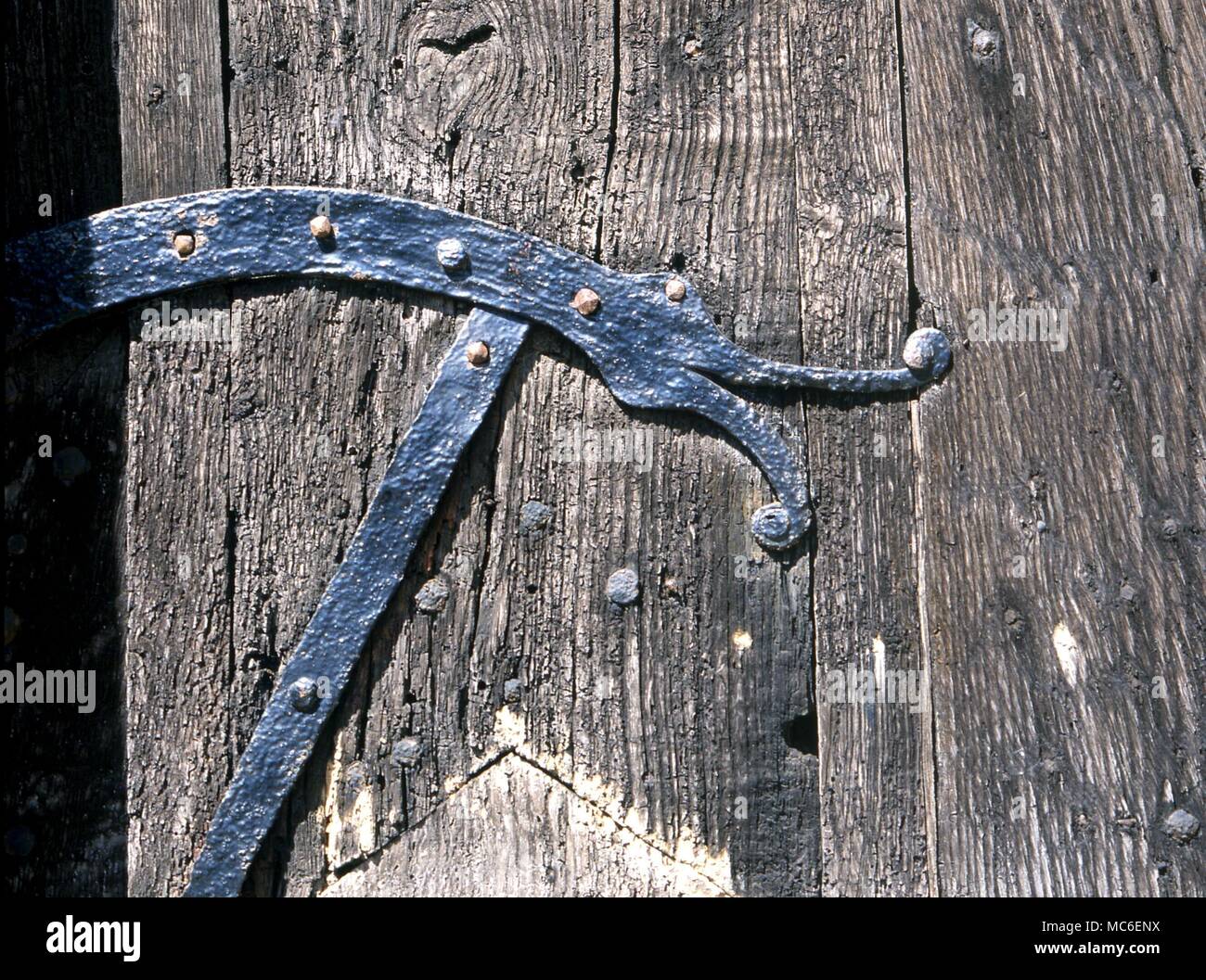 Scrollwork hi-res stock photography and images - Alamy