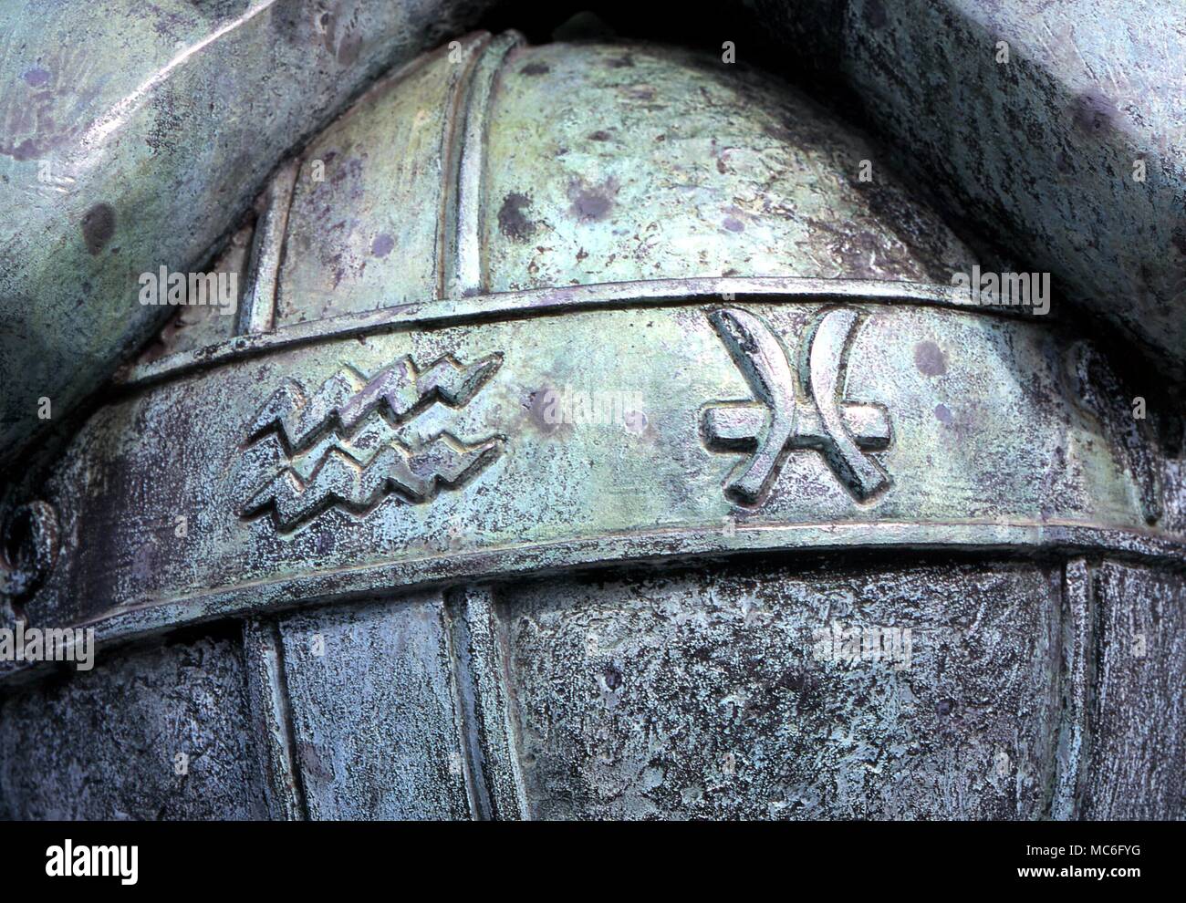 Sigils hi-res stock photography and images - Alamy