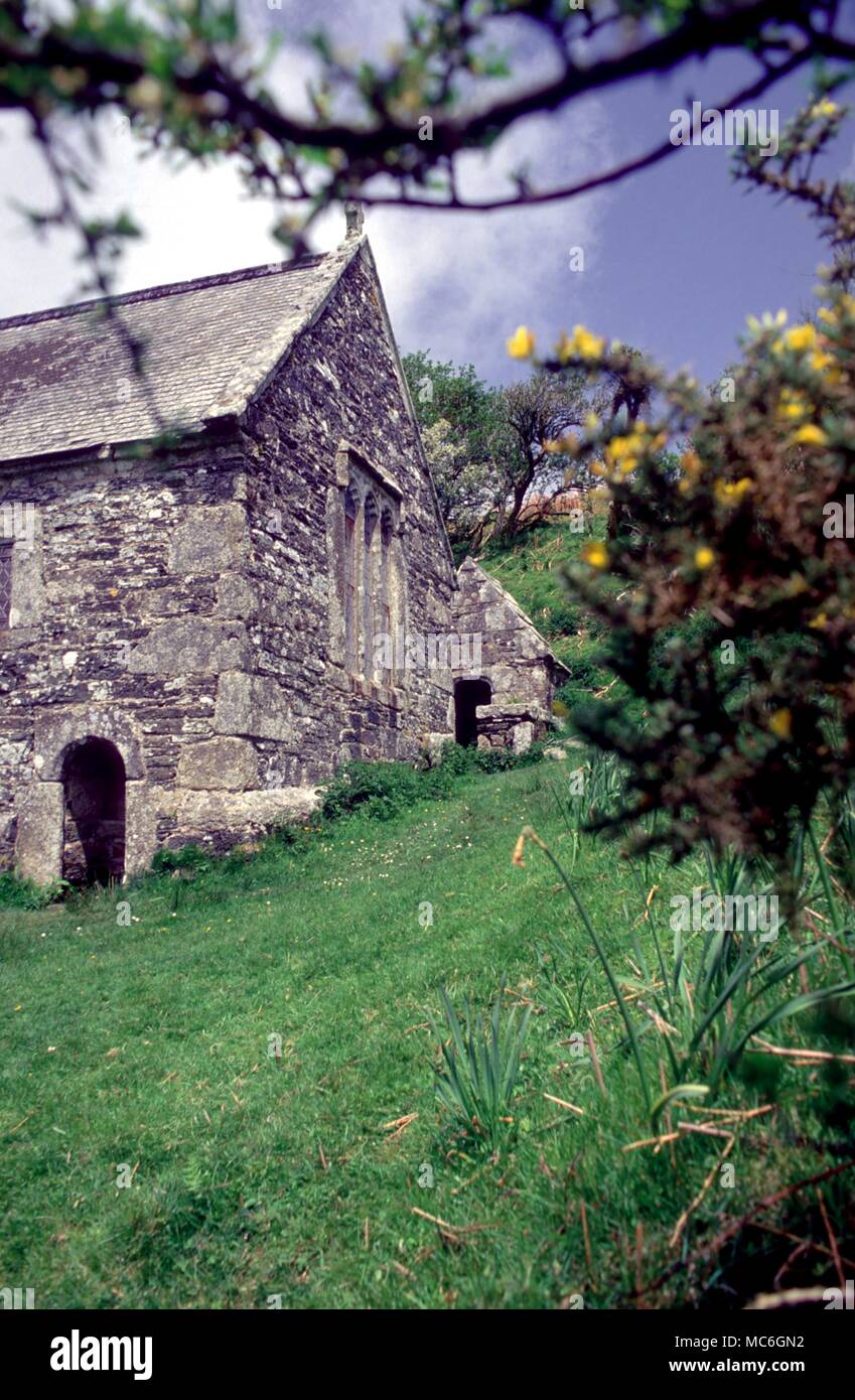 St clether well chapel hi-res stock photography and images - Alamy