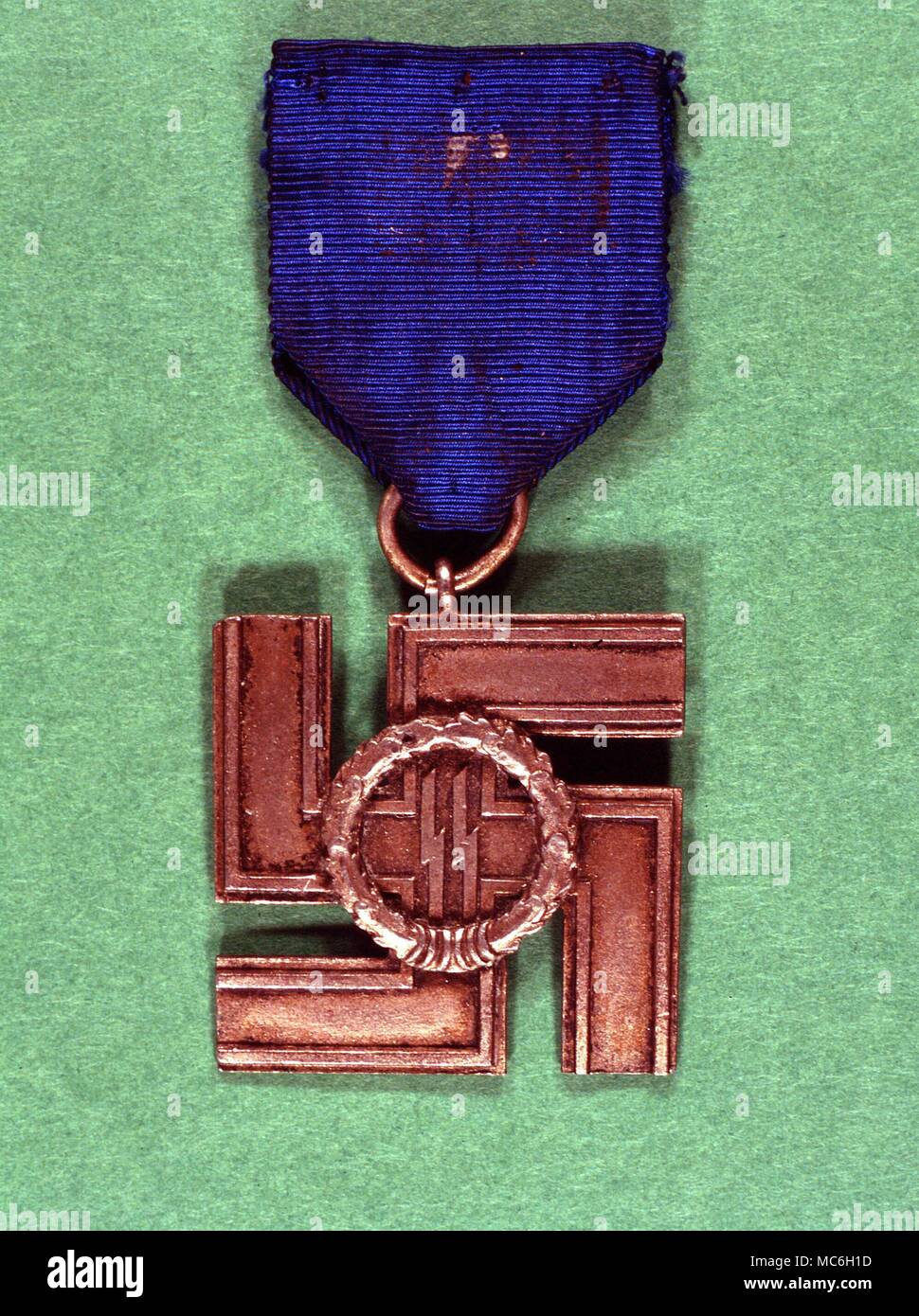 Ss symbol hi-res stock photography and images - Alamy