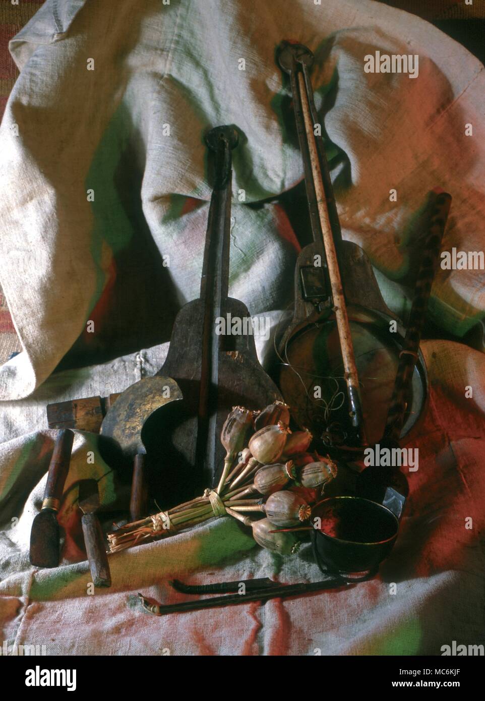 Drugs and Hallucinations - Opium. Oriental opium making equipment ...